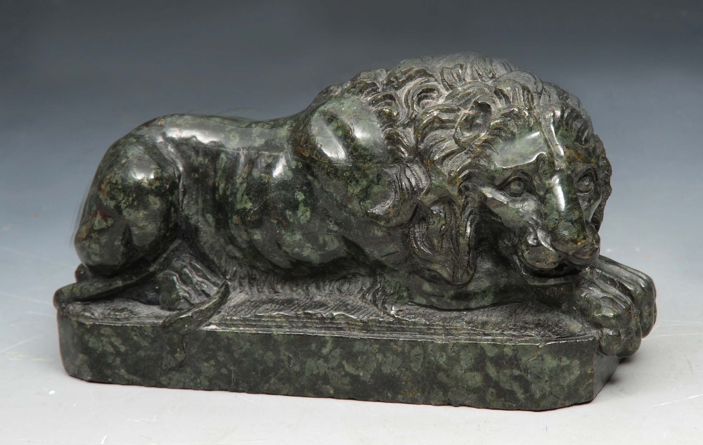 Lot 101 - A GRAND TOUR STYLE CARVED SERPENTINE MODEL