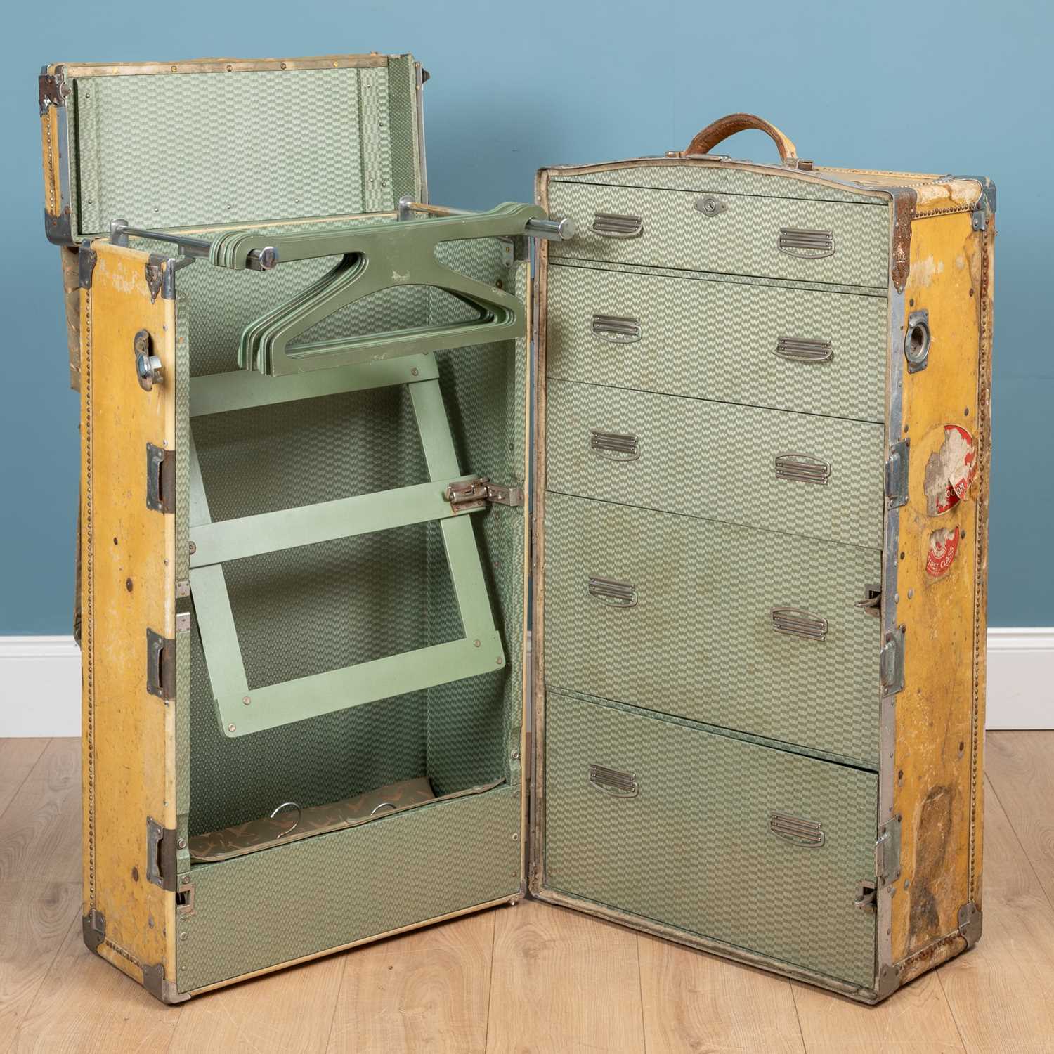 Lot 131 - An early 20th century 'Watajoy'