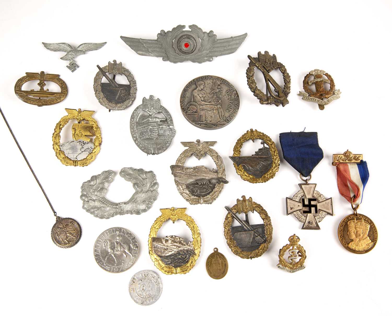 Lot 280 - Collection of WWII German military badges
