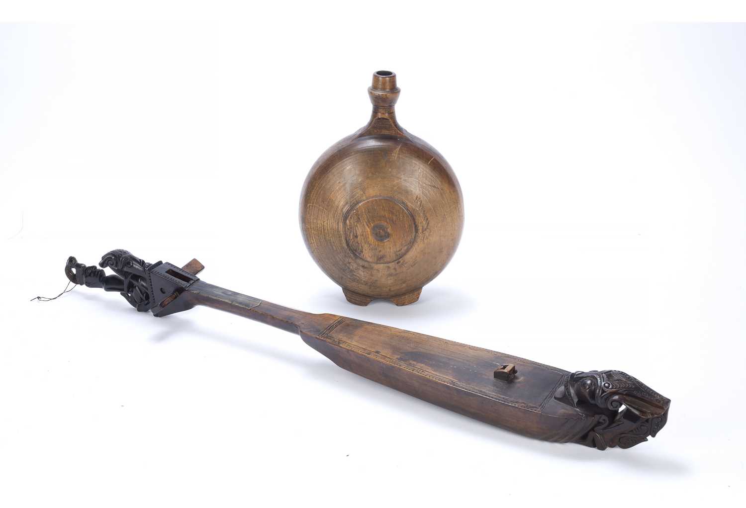 Lot 326 - An Indonesian lute, carved wood of boat